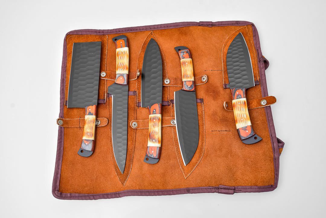 Titan International Knives